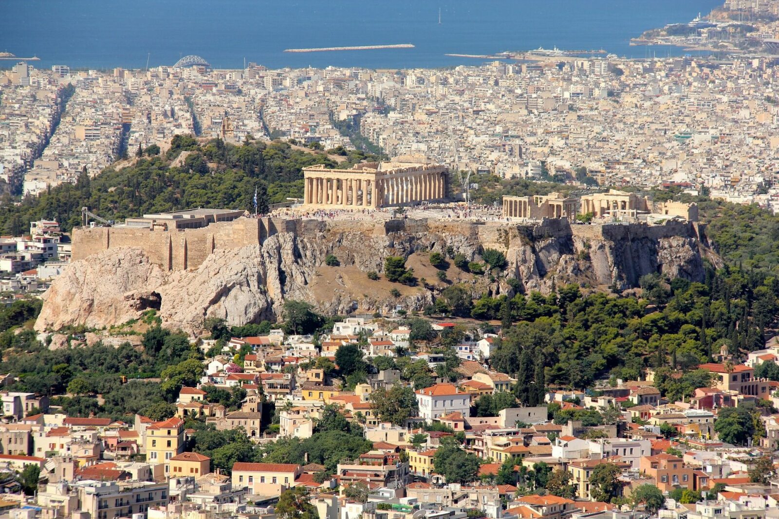 One day in Athens with kids | A free walking tour |Family Experiences Blog