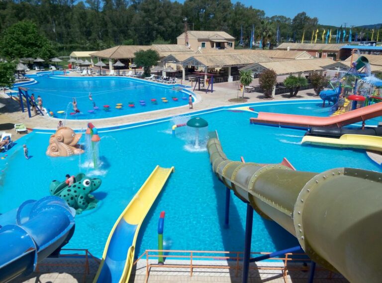 The 10 Best Water Parks in Greece for Kids - Family Experiences - Greece