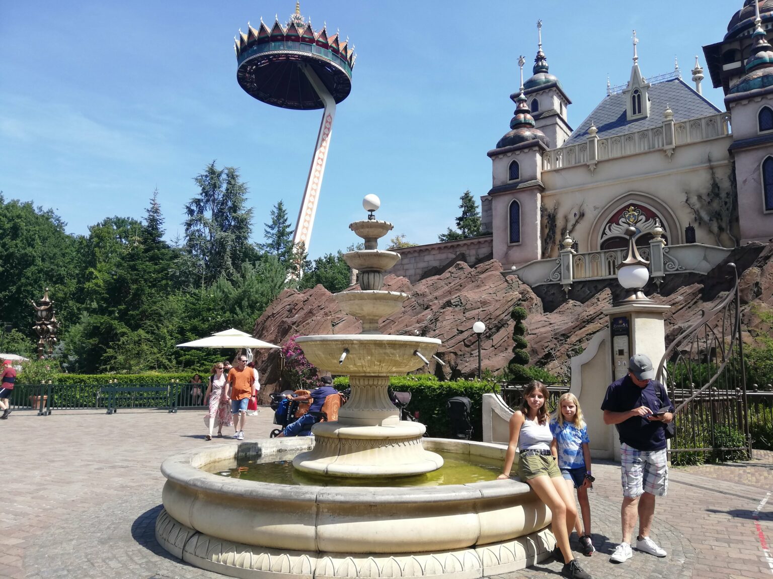 Efteling in the Netherlands is the best European theme park! A Family ...